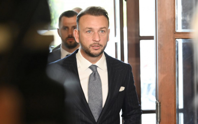 Šutaj Eštok víta návštevu premiéra v USA, Korčokovi chýbajú vyjadrenia